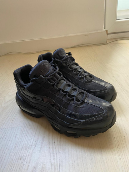 HITNO NIKE AIR MAX 95, BR. 39, gazište 25cm