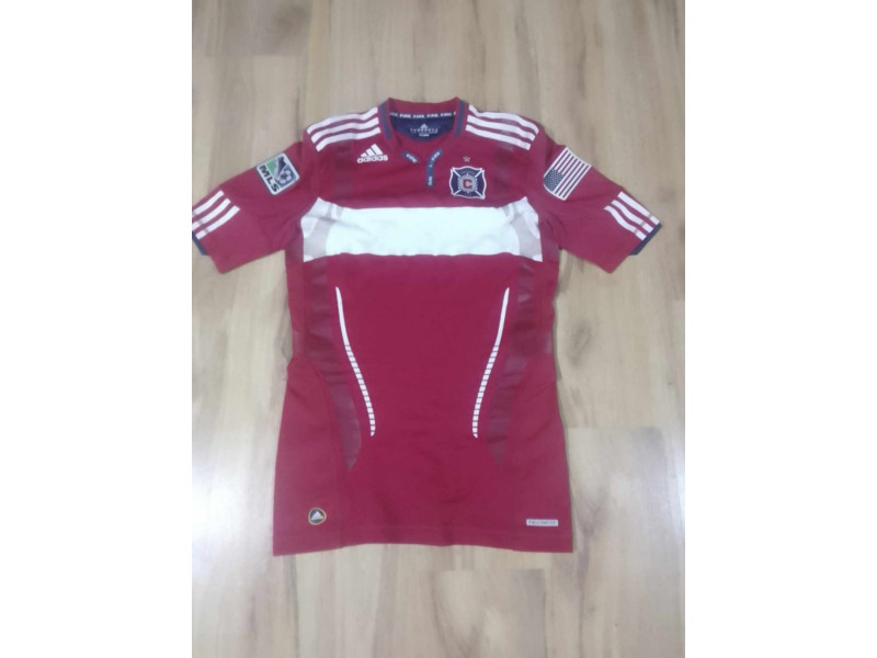 DRES CHICAGO FIRE 2010/2011