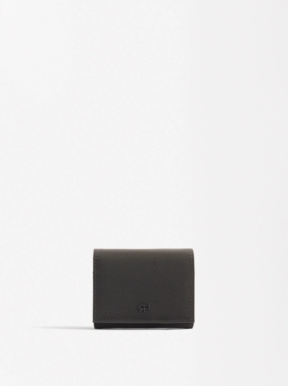 Cardholder With Flap Closure