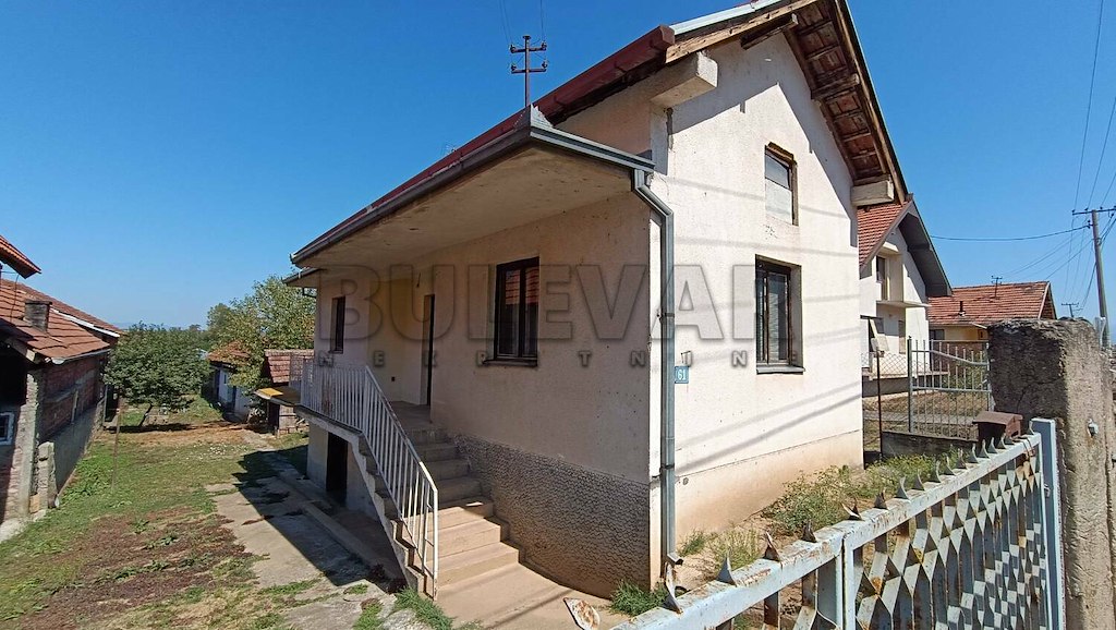 Kuća 60m2, Gornje Sinkovce, plac 764m2