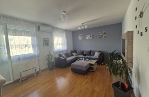 Prodajem Stan-Apartman, Somborska Rampa