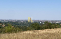 Novi Ledinci - plac sa izvarednim pogledom