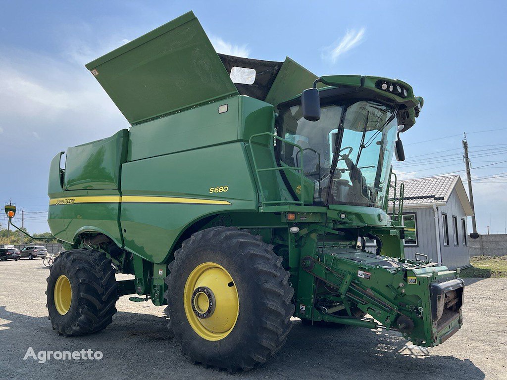 John Deere S680 kombajn za žito