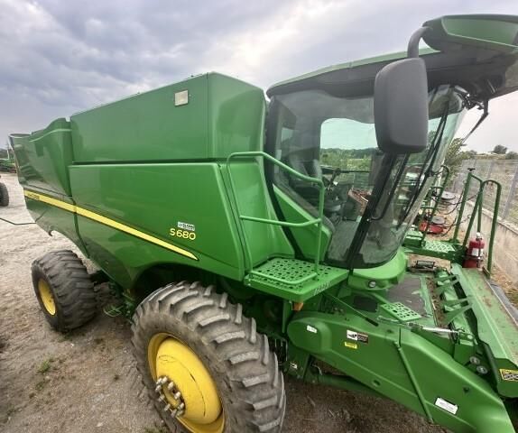 John Deere S680 kombajn za žito