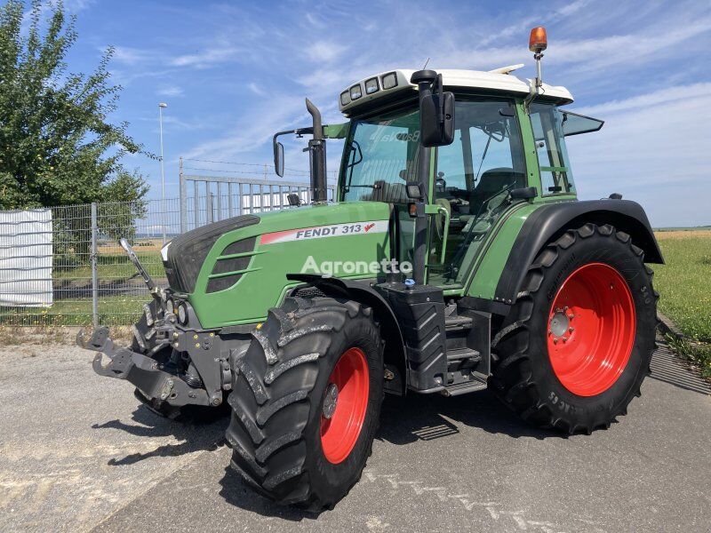 Fendt 313 Vario SCR traktor točkaš