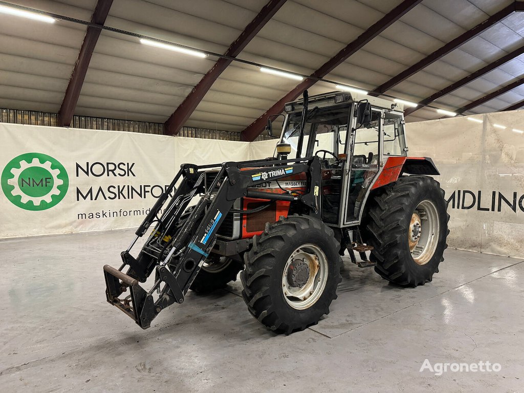 Massey Ferguson 390T traktor točkaš