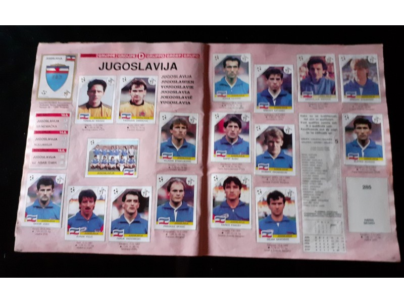 ITALIA 90 -panini album sa sličicama....