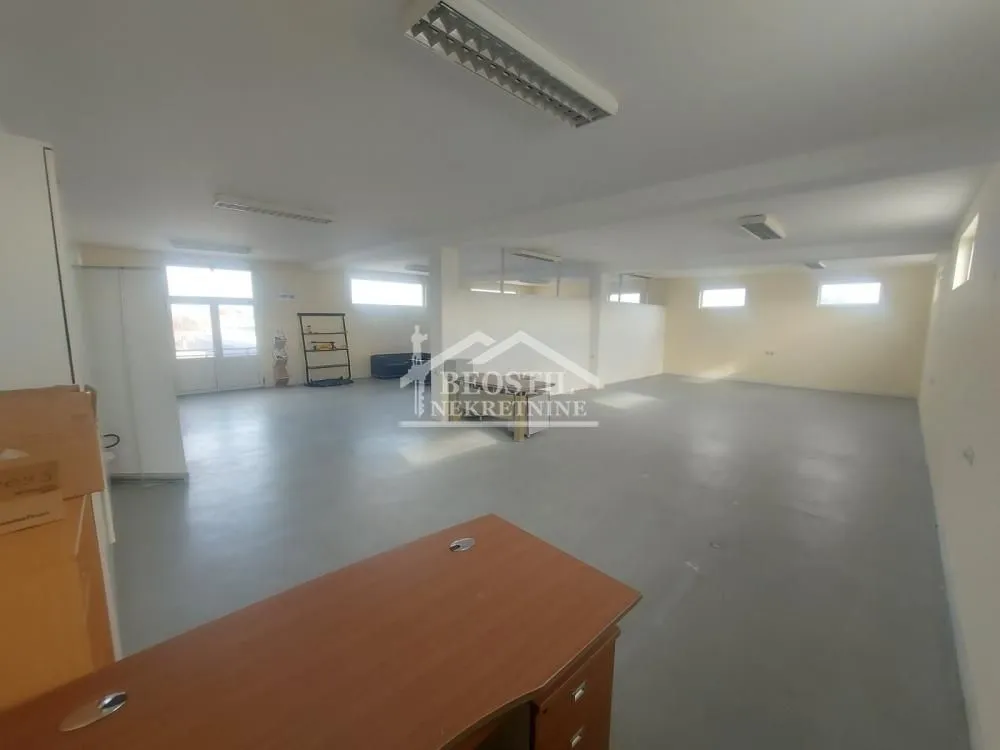 Izdavanje, poslovni prostor, 650m2, Centar, Smederevo