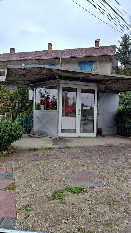 Potrebna prodavačica