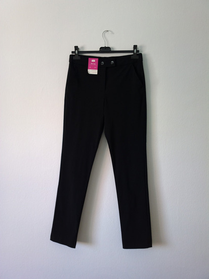 F&F pantalone 15-16Y