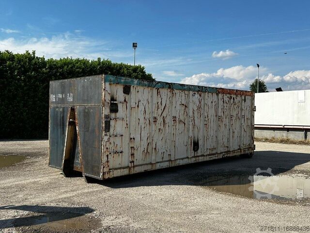 Kontejneri za prevrtanje
CONTAINER SCARRABILE USATO A CIELO APERTO