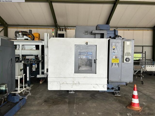 Machining Center - vertikalno
YCM WV108B