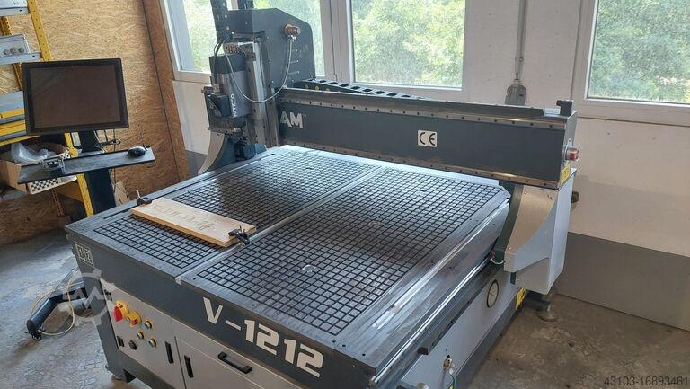 CNC machining centar
XYZCAM V-1212