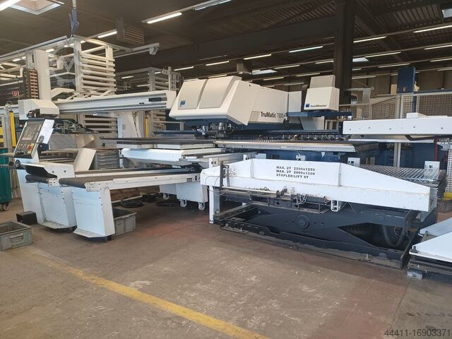 Probijanje laserski mašina
TRUMPF TruMatic 7000 (K02M) 1300 3200 Watt FMC