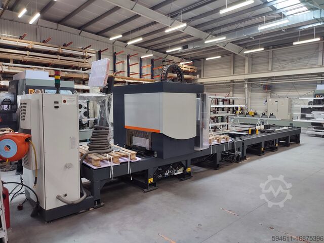 4-osa CNC obradni centar 7.6m
Elumatec SBZ 140