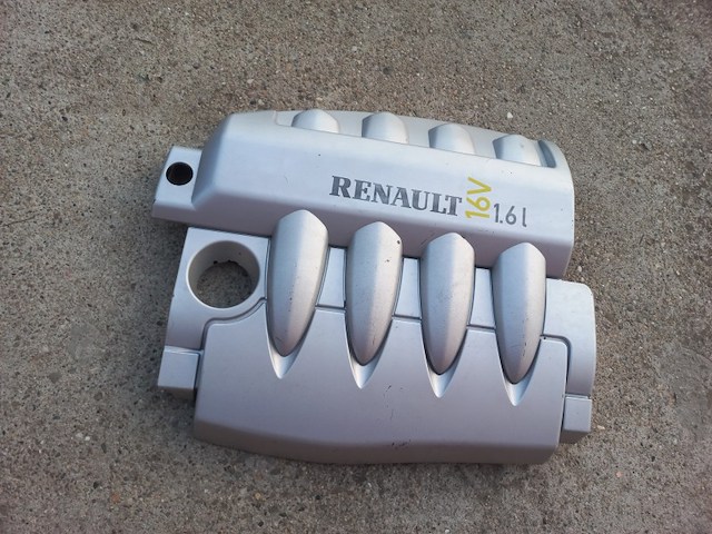 Renault megane 2 1.6 16v poklopac motor