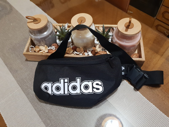 Adidas oko struka original nova unisex