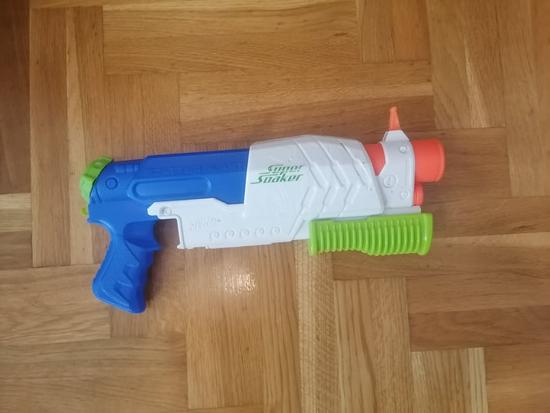 Nerf Scatter blast super soaker