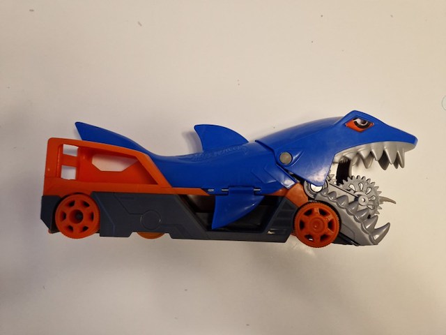 Hot wheels shark bite transporter