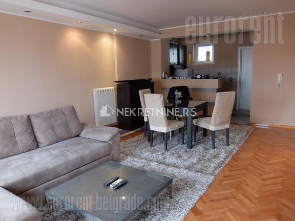 #42501, Izdavanje, Stan, VOŽDOVAC, 650 EUR