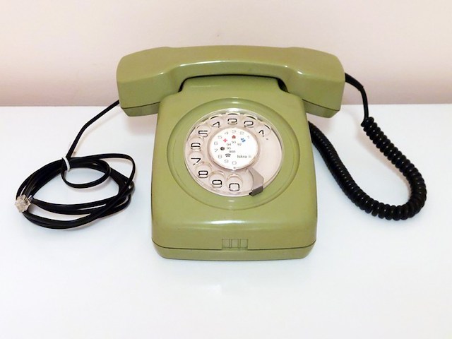 Iskra ATA-62 fiksni telefon