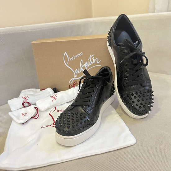 Christian Louboutin patike sa nitnama ORIGINAL