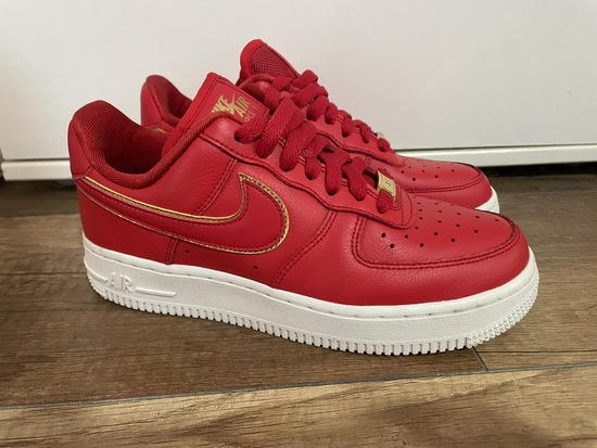 Nike air force 1 low red