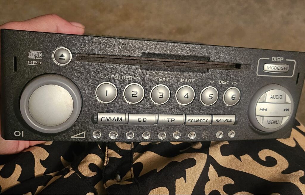 Radio mp3 player za Colt Mitsubishi