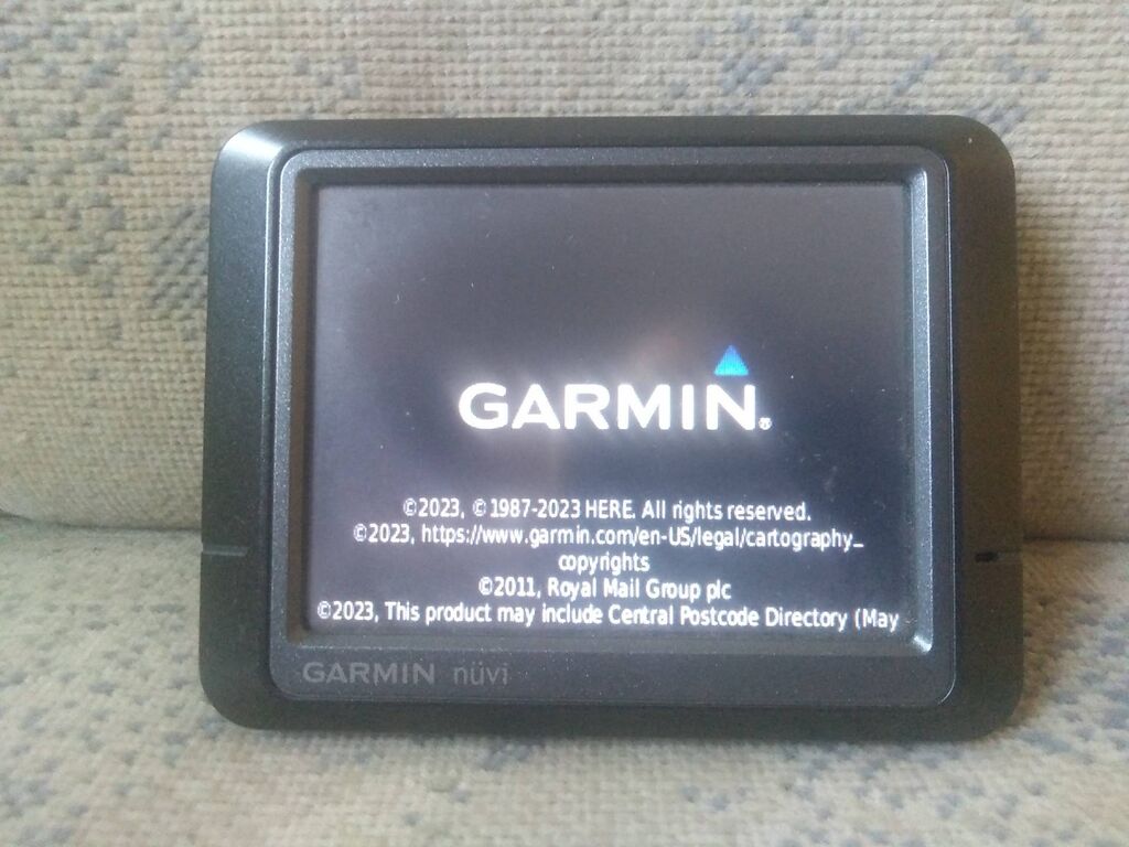 Garmin nuvi 255 - nove mape cele evrope-kompletna ispravna i očuvana