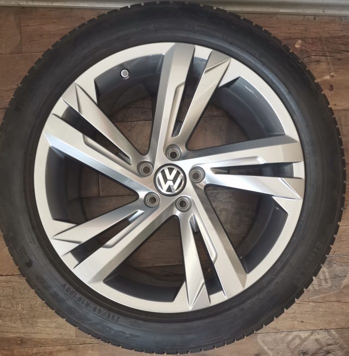 Tiguan 8×19 5/112 ET33