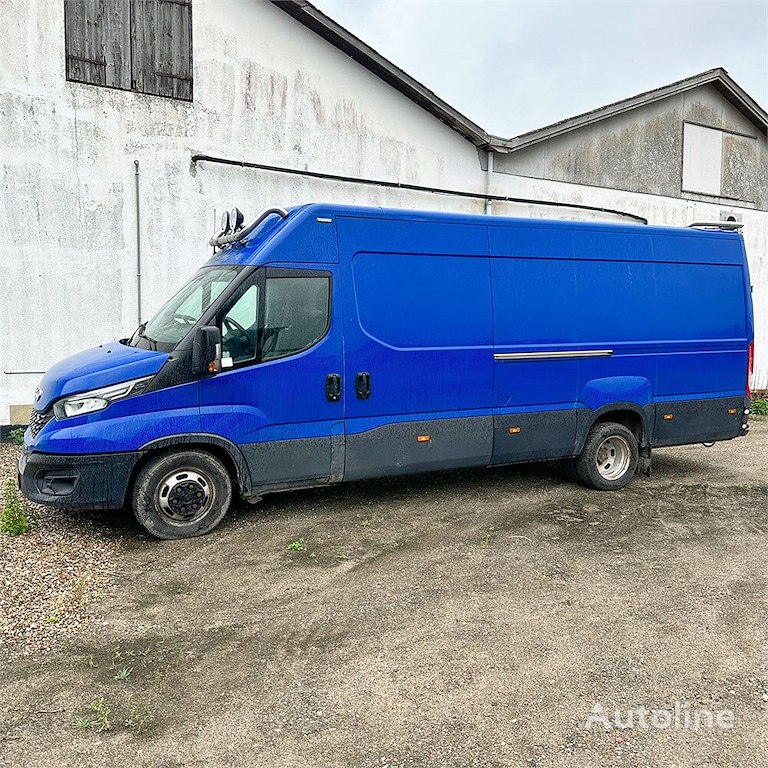 Prodaje se IVECO 35C21H A8 V minibus furgon na aukciji