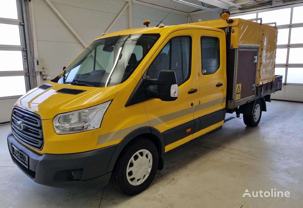 Prodaje se Ford Transit kamion s ravnom platformom < 3.5t na aukciji