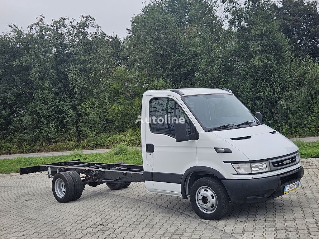 IVECO Daily 35c-17 Rama Max/Skrzynia, Plandeka 3.0 HPI *170 Ps ! kamion šasija < 3.5t