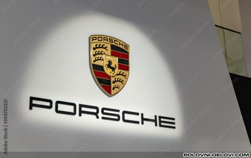 Porsche Panamera Kompletan Auto U Delovima