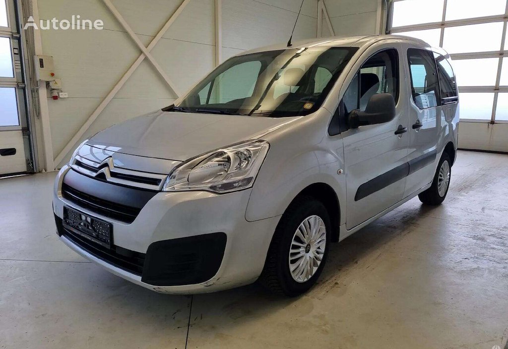 Prodaje se Citroen Berlingo minivan na aukciji