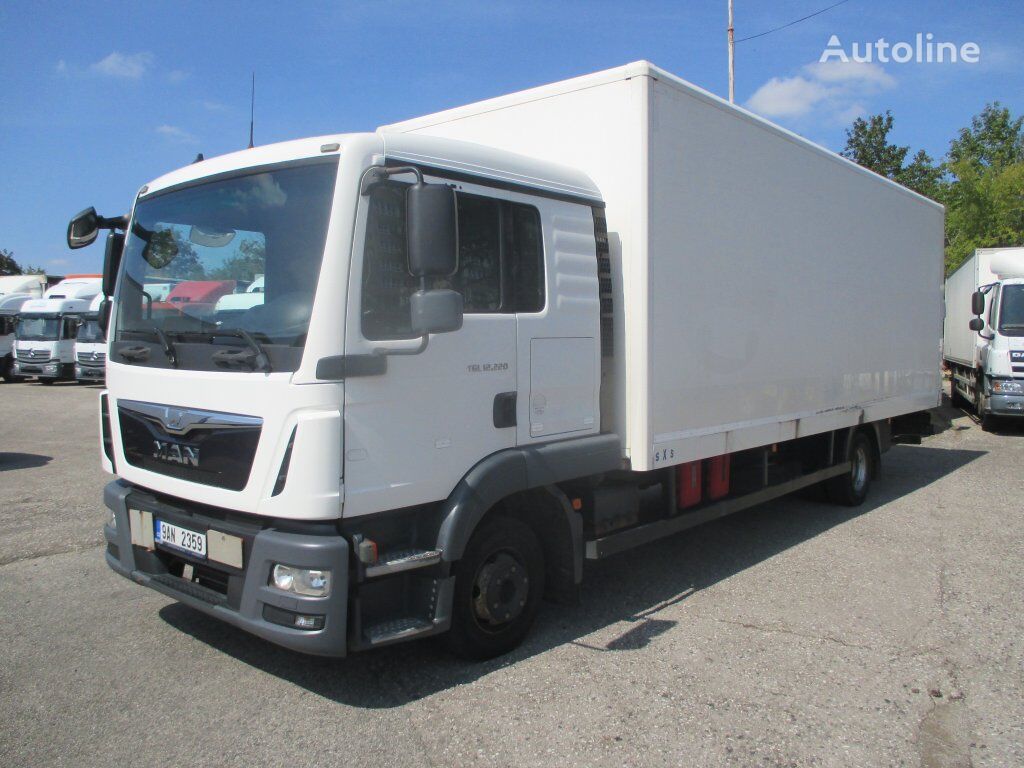 MAN TGL 12.250 kamion furgon