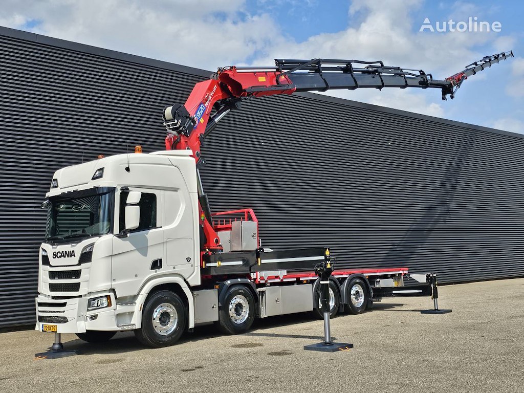 Scania R590 V8 8x2*6 / HMF 95 t/m KRAAN / JIB / LIER kamion s ravnom platformom