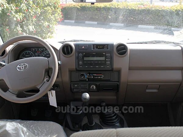 Novi Toyota Land Cruiser HZJ76 LX Diesel terenac