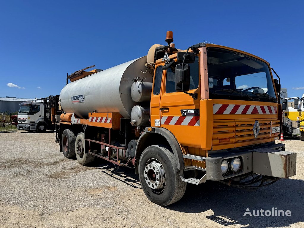 Renault G300 kamion za prevoz bitumena