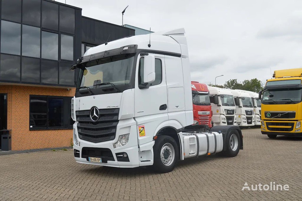 Mercedes-Benz Actros 1845 * RETARDER * 2 TANK * 2 BED * tegljač