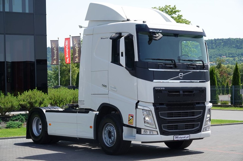 Volvo FH 500 / NISKA KABINA / PO ZŁOTYM KONTRAKCIE SERWISOWYM / OPONY tegljač