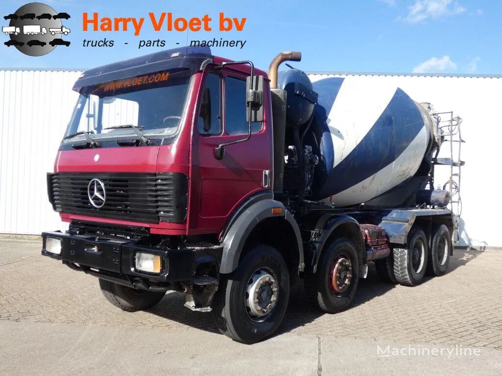 Mercedes-Benz SK 3234 8x4 kamion s mešalicom za beton