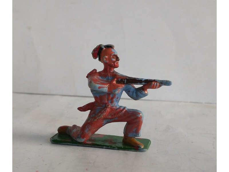 figura stara WESTERN INDIJANAC 4 EX YU