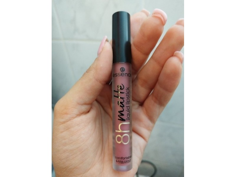 ESSENCE 8H MATTE LIQUID LIPSTICK 06 COOL MAUVE