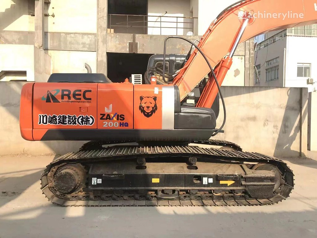 Hitachi zx200 bager guseničar