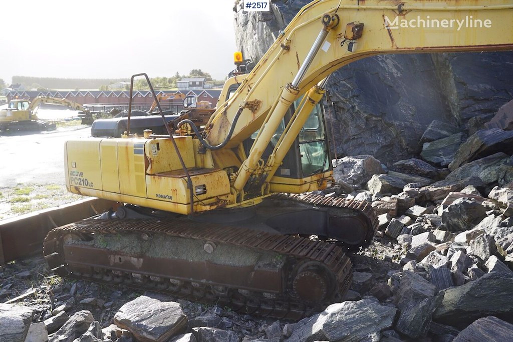 Komatsu PC210LC-6K bager guseničar