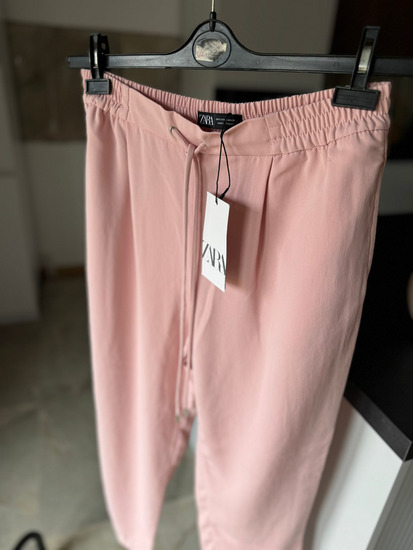 ZARA ROZE PANTALONE, NOVO