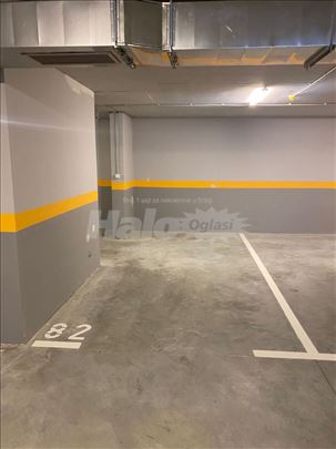 Parking mesto, garaža, Nestora Zučnog 17, Voždovac