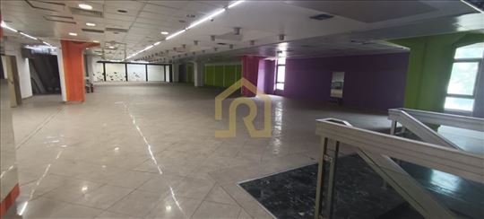 Izdavanje, pp, Terazije, 692m2, Id1269