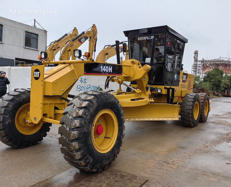 Caterpillar 140H grejder